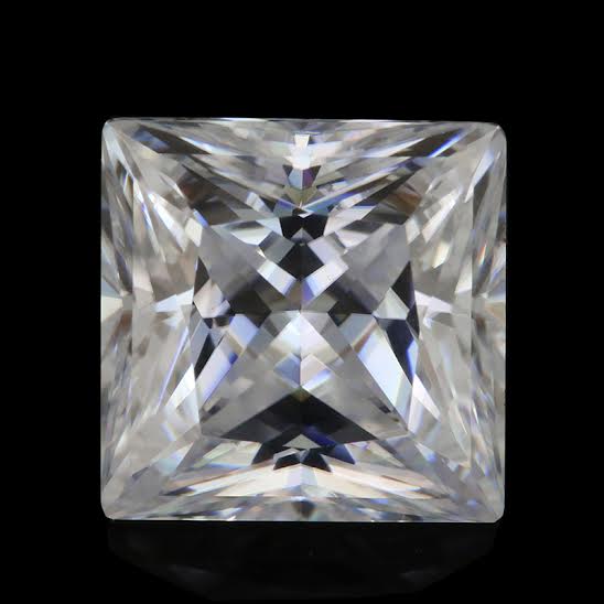 Princess (square) Brilliant Cut – EDWARDS JEWELLERS